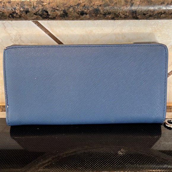 Bags | Nwot Large Blue Suoai Wallet Several Compartments Look At ...